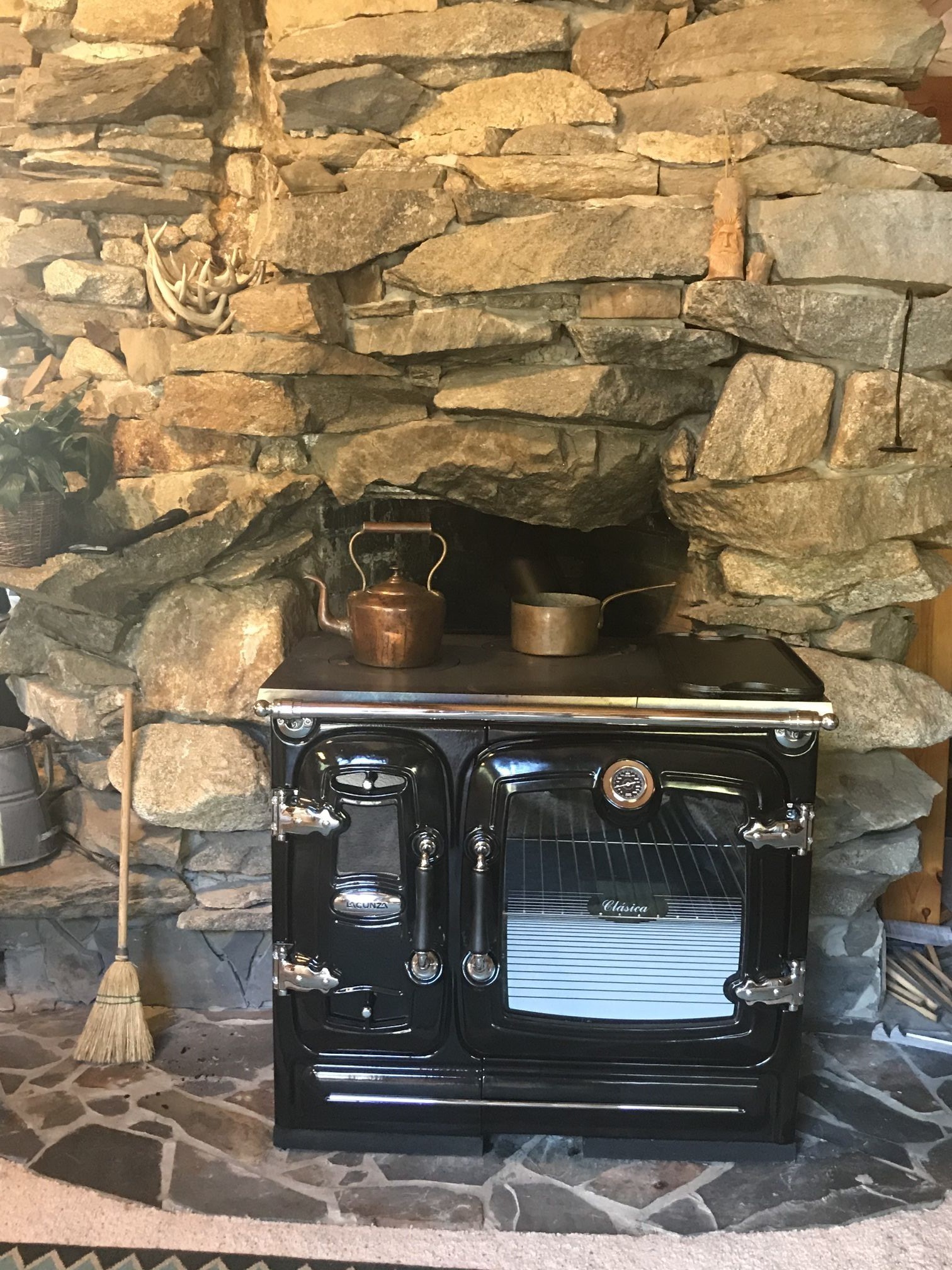Lacunza "Clasica" Cast Iron Cook Stove